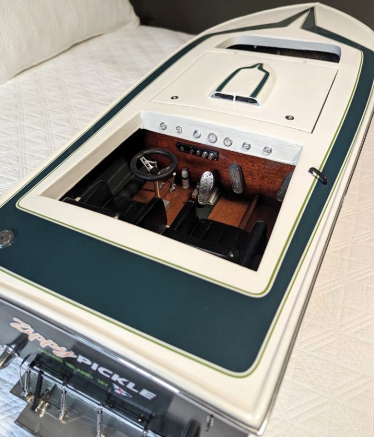 The Vintage Hydroplanes – Dedicated to inboard, limited-class hydroplanes